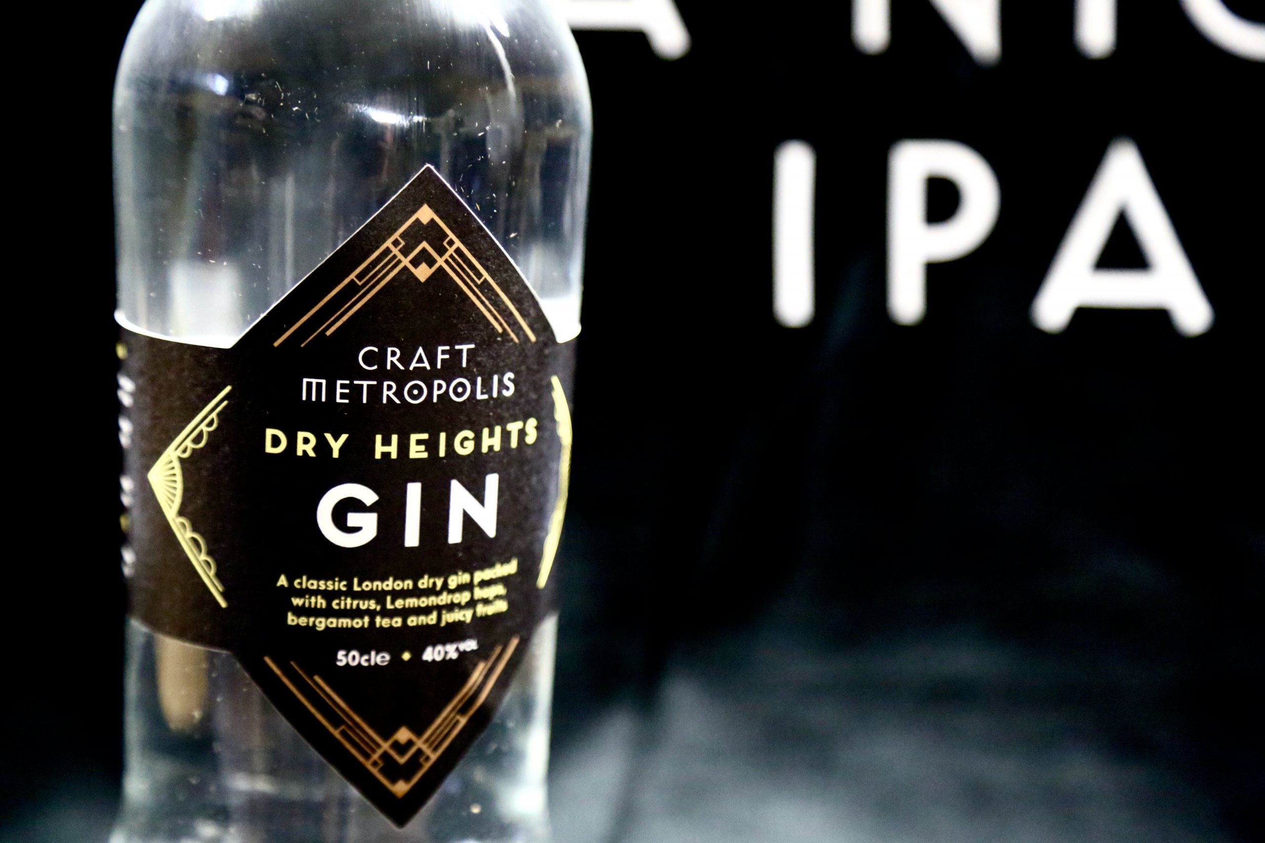 Craft Metropolis Dry Heights Hopped & Zested Gin - 50cl - Craft Metropolis